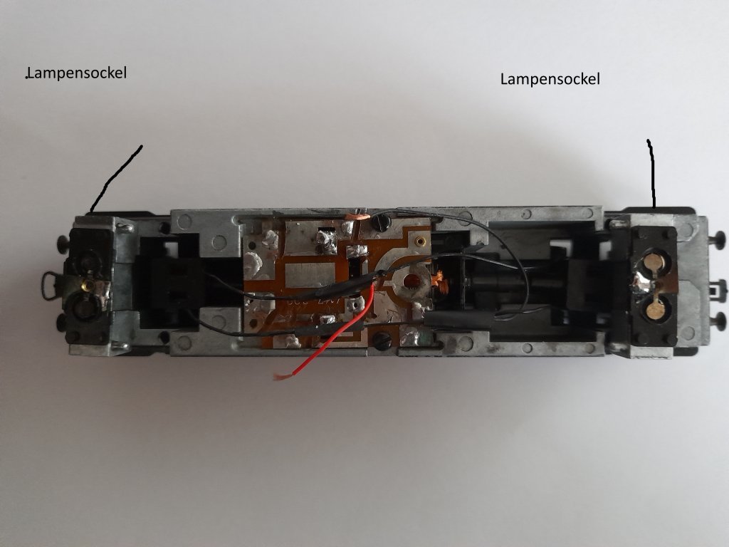 Gleichstrom - Lok-Licht an Decoder anschliessen | Modellbahnforum.CH